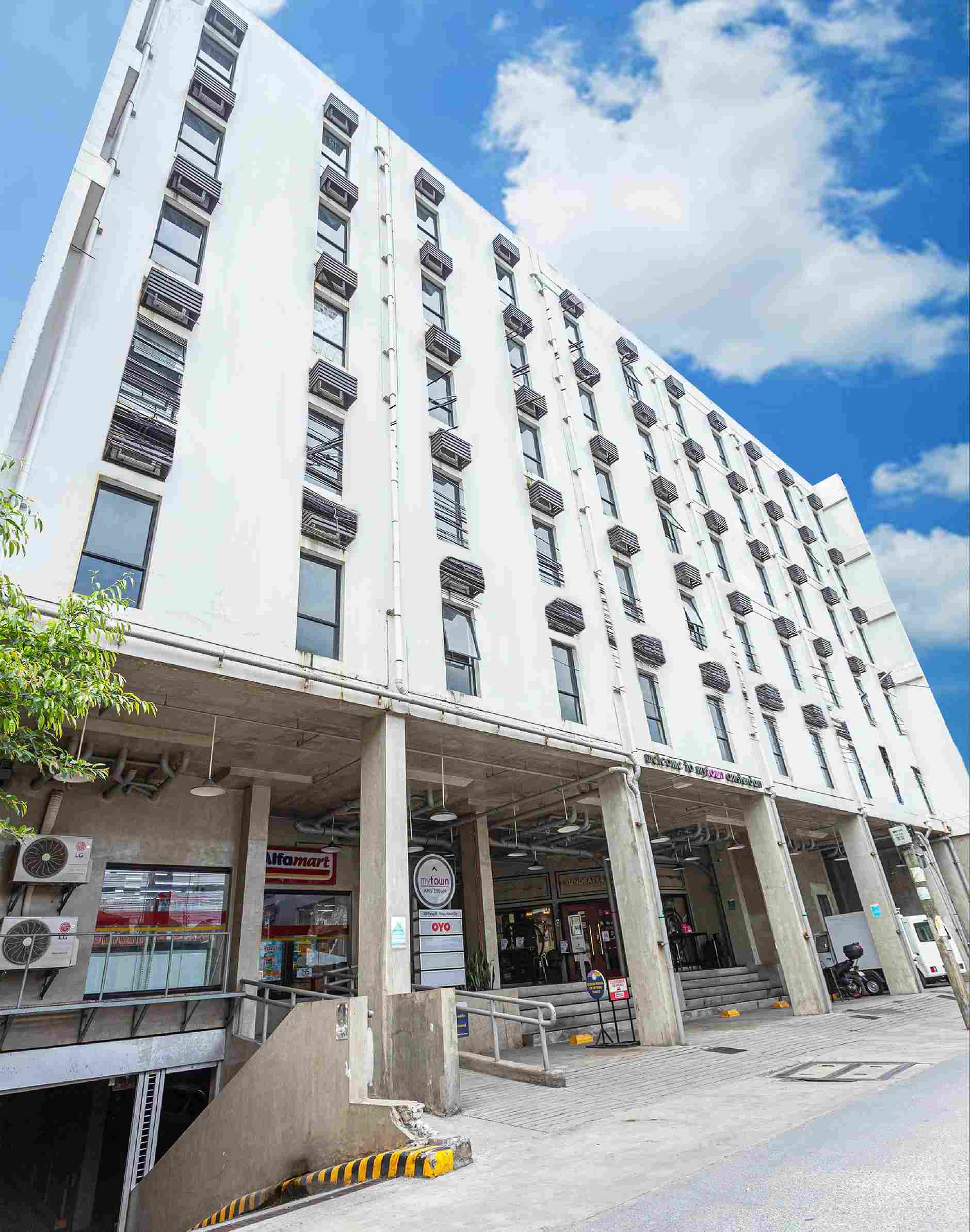 Mytown Corporate » Building